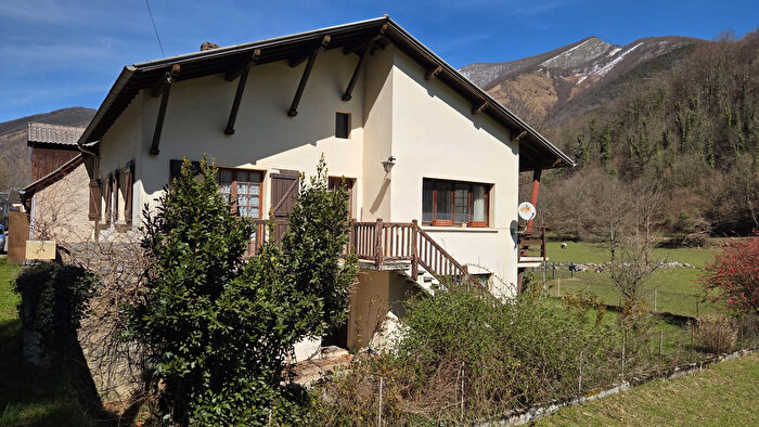 Maison à vendre - Ustou - 4 pièces - 2 chambres