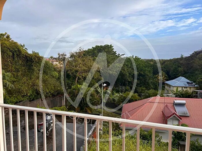 Le Gosier : Appartement 3 pièces à vendre