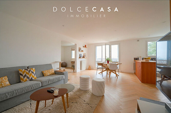 Appartement à vendre - Bry-sur-Marne, Centre-ville, Gare - 4 pièces - 2 chambres