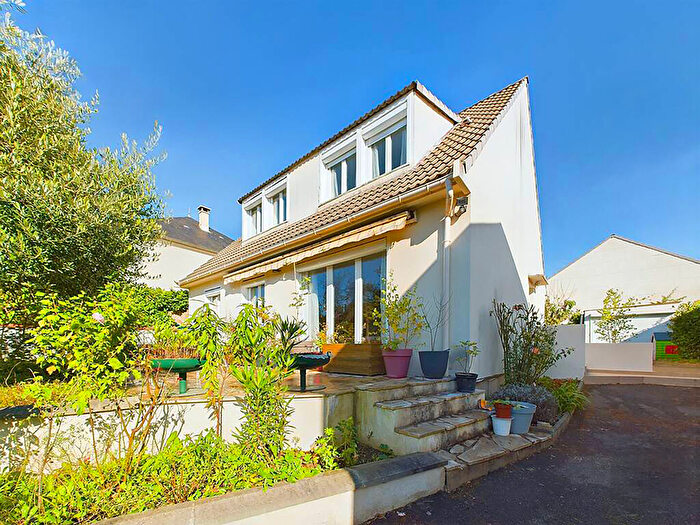 Maison à vendre - Le Plessis-Trévise, Val Roger - 5 pièces - 3 chambres