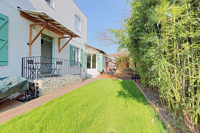 Maison à vendre - Saint-Maur-des-Fossés, Les Mûriers - 5 pièces - 3 chambres