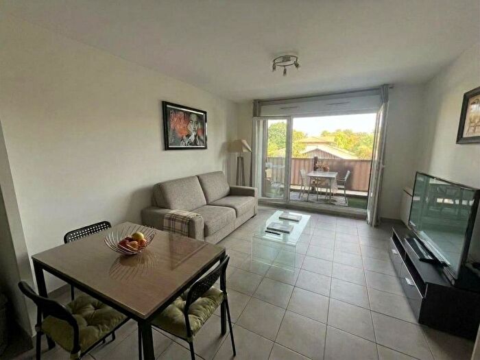 Gujan-Mestras, La Hume, Plage : Appartement 2 pièces à vendre