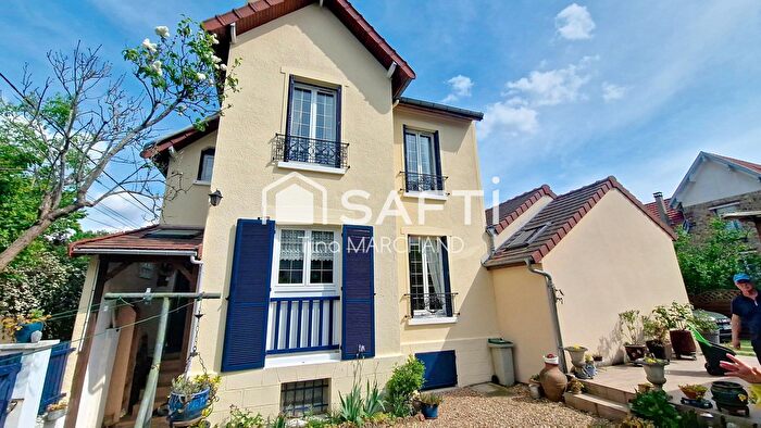 Maison à vendre - Maisons-Laffitte, Ouest - 6 pièces - 4 chambres