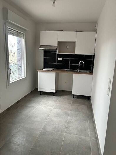 Appartement à louer - Ville Basse-Centre, Montereau-Fault-Yonne - 1 pièce