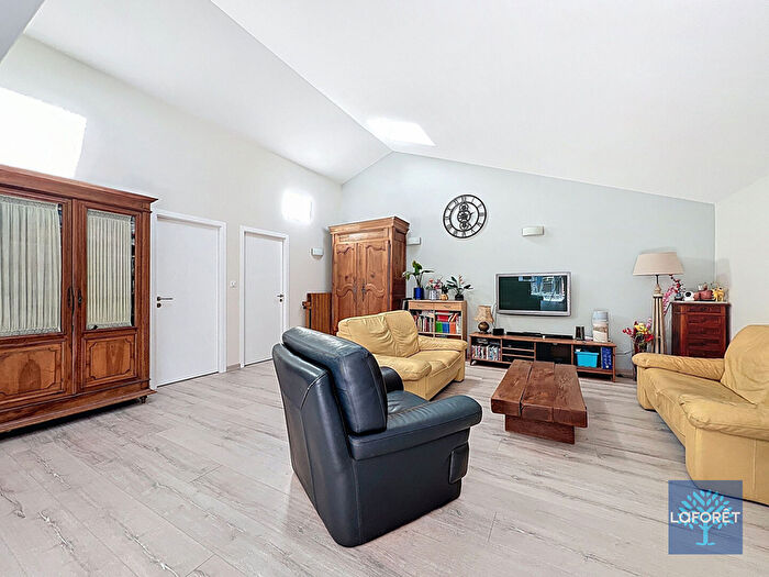 Maison à vendre - LAiguillon-sur-Vie - 7 pièces - 5 chambres