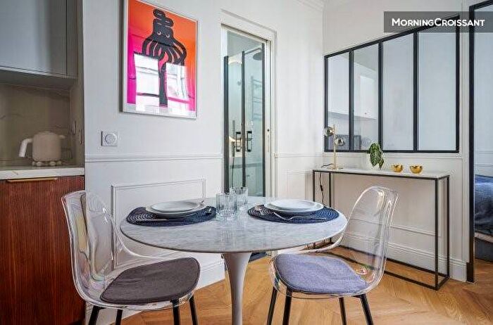 Appartement à louer - Montorgueil-Saint Denis, Paris ème arrondissement - 2 pièces - 1 chambre