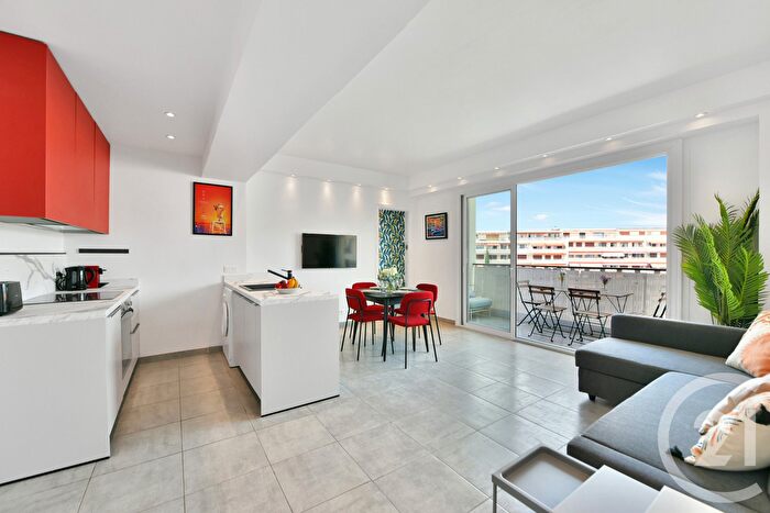 Appartement 3 pièces à louer - Cannes, Pointe Croisette