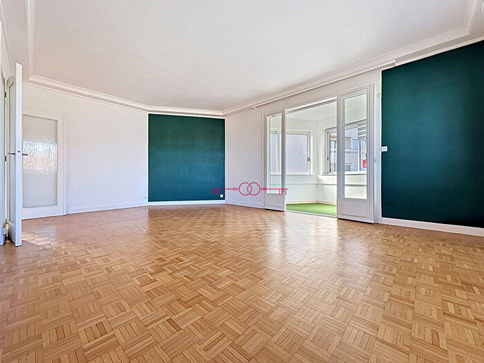 Appartement 4 pièces à vendre à Reims, Centre-ville
