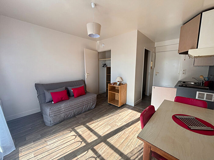 Appartement à louer - Évreux, Saint-Léger - 1 pièce