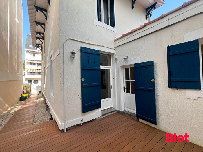 Maison à vendre - La Baule-Escoublac, Centre-ville, Gare - 7 pièces - 5 chambres
