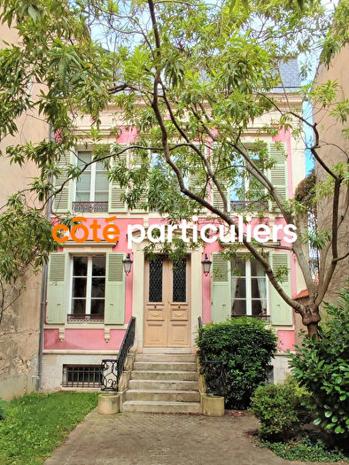 Maison à vendre - Montargis, Centre-ville - 10 pièces - 5 chambres