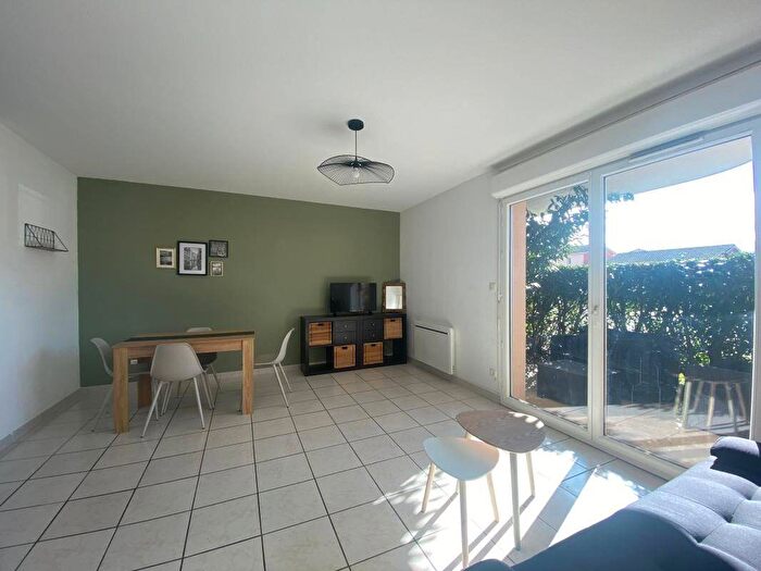 Appartement à louer - Bas-Pays, Montauban - 2 pièces - 1 chambre