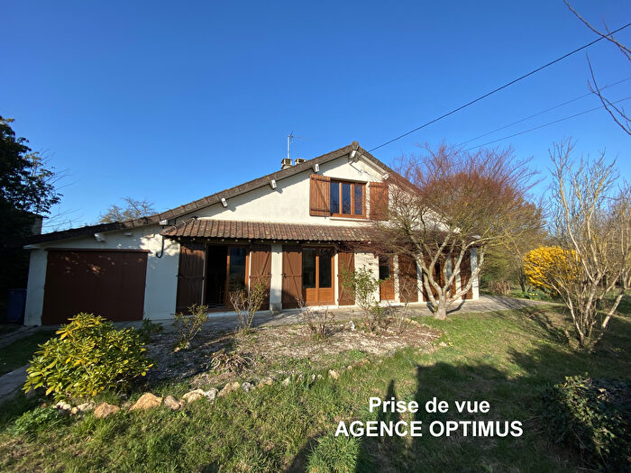 Maison à vendre - Villeblevin - 6 pièces - 4 chambres