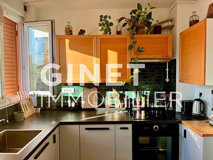 Appartement à vendre - Villeurbanne, République, Tolstoi - 3 pièces - 2 chambres