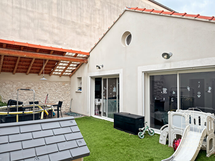 Appartement à vendre - Châteaurenard - 3 pièces - 2 chambres