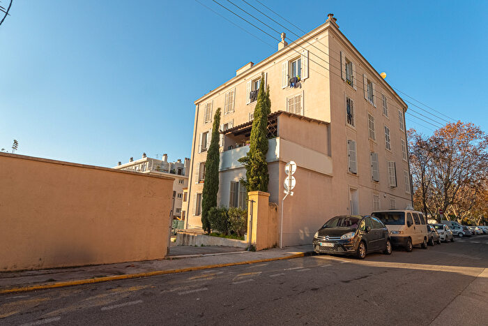 Appartement à vendre - Toulon, Barbès - 2 pièces - 1 chambre