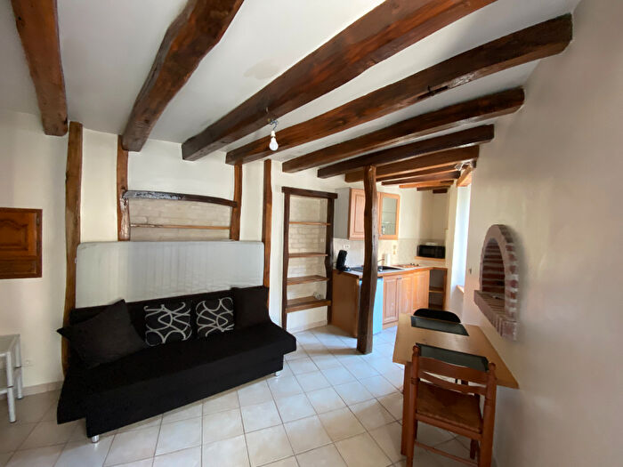Appartement 1 pièce à Châteauroux, Centre-ville, Les Marins, à louer