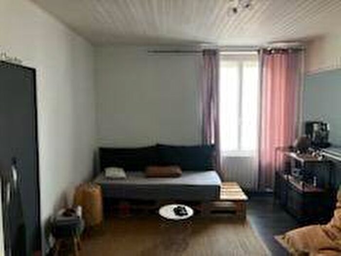 Le Temple-de-Bretagne : Appartement 2 pièces à louer