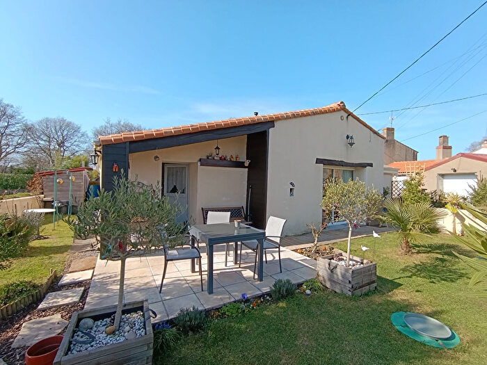 Sainte-Flaive-des-Loups - Maison 4 pièces à vendre