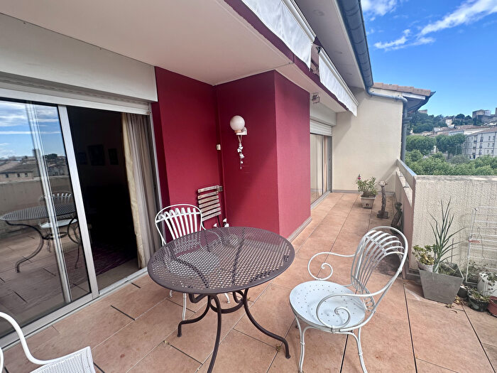 Appartement à vendre - Montélimar, Centre-ville - 4 pièces - 2 chambres