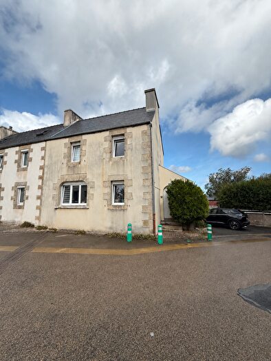 Maison 5 pièces à Garlan, à vendre