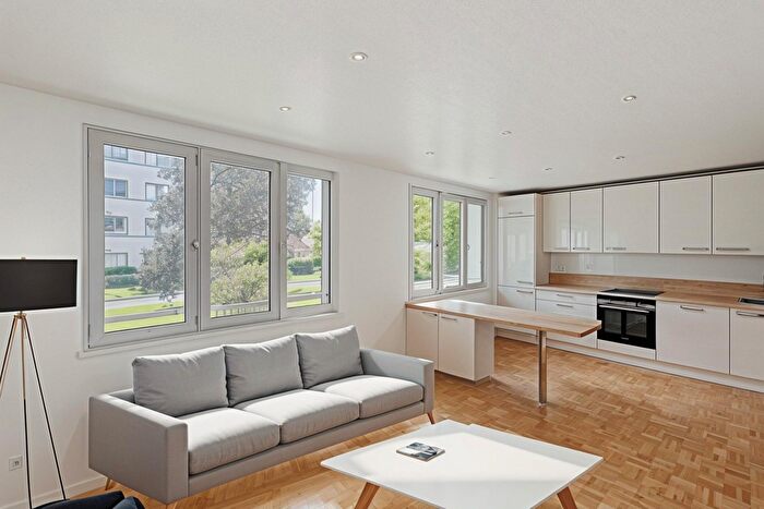 Saint-Cloud, Pasteur, Magenta : Appartement 1 pièce à vendre