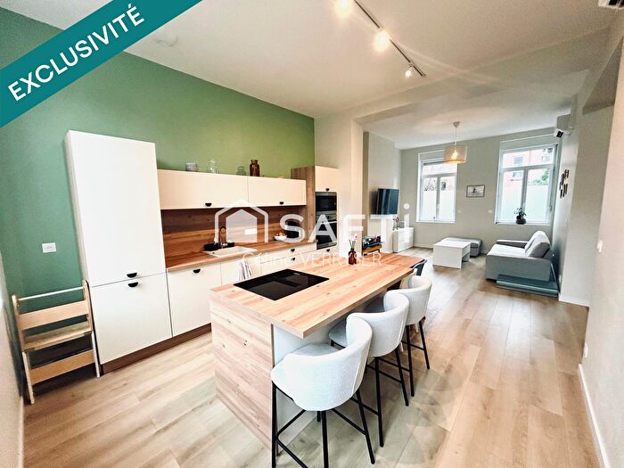 Maison à vendre - Hazebrouck, Centre-ville - 9 pièces - 5 chambres