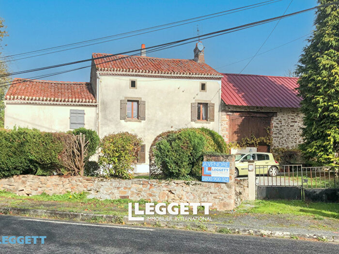 Maison à vendre - Magnac-Laval - 7 pièces - 4 chambres