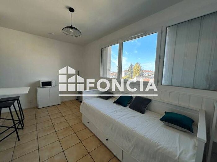 Appartement à louer - École Paul Bert-Lycée Bernard Palissy, Agen - 1 pièce