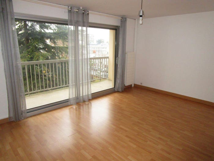 Appartement 1 pièce à louer à Chemin Vert-Europe, Reims