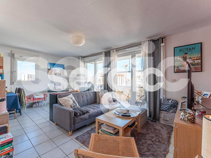 Appartement à louer - Bordeaux Sud - 2 pièces - 1 chambre