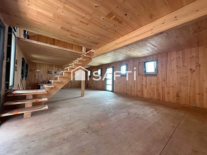 Maison à vendre - Toulenne - 5 pièces - 4 chambres