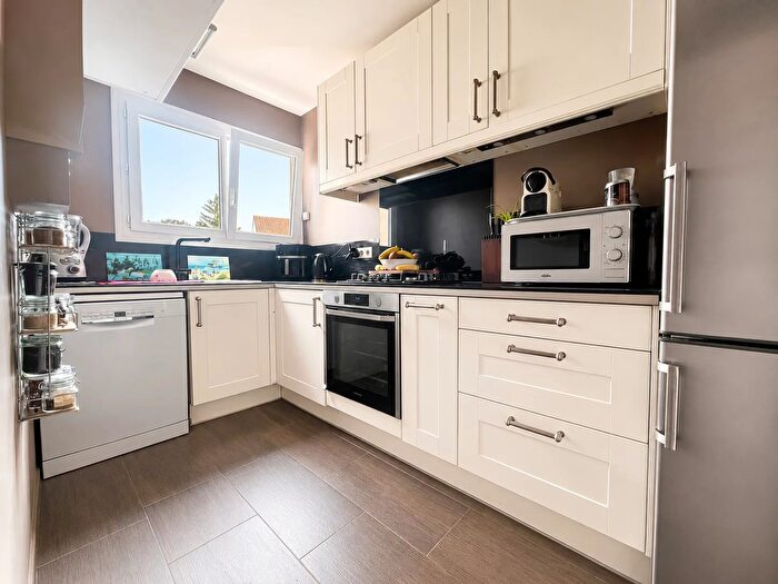 Ozoir-la-Ferrière - Appartement 3 pièces à vendre