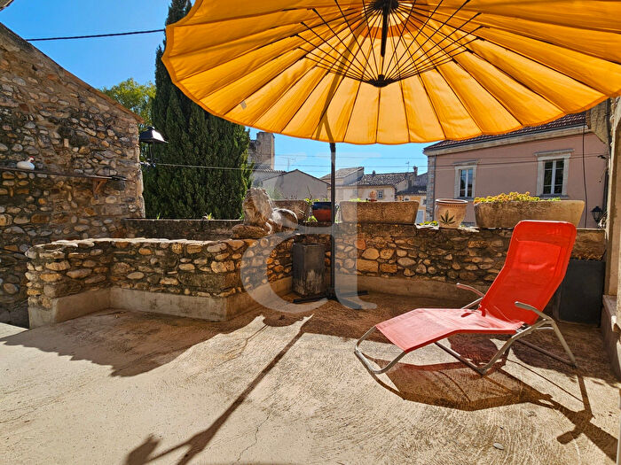 Maison à vendre - Sainte-Cécile-les-Vignes - 6 pièces - 5 chambres