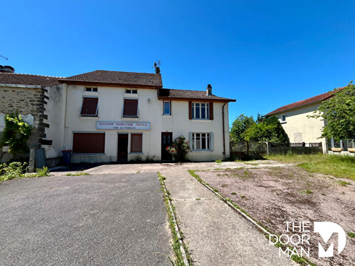 Champigny-sous-Varennes - Maison 10 pièces à vendre