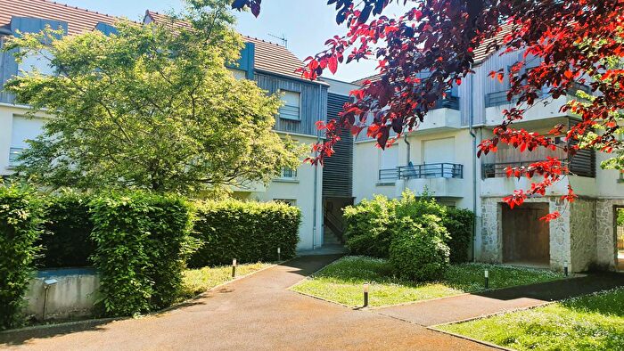 Appartement à vendre - Brie-Comte-Robert, Leclerc, Verdun - 2 pièces - 1 chambre