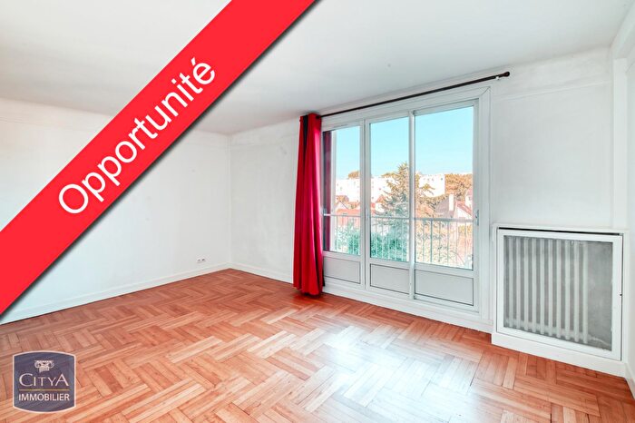 Appartement à vendre - Viroflay, Rive Droite, Gare - 3 pièces - 2 chambres