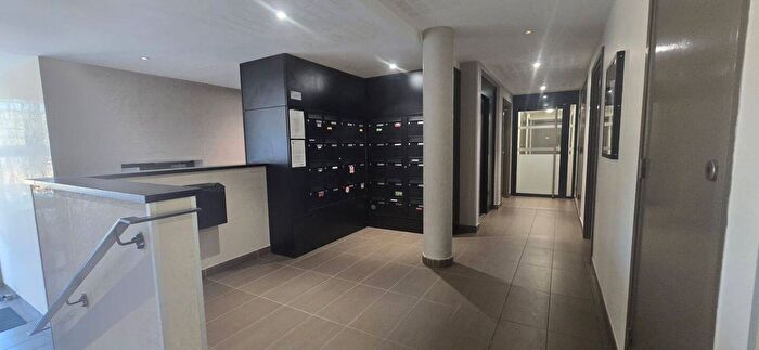 Appartement 1 pièce à Belleroche, Villefranche-sur-Saône, à louer