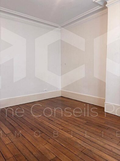 Appartement à louer - Dunois-Bibliothèque-Jeanne-dArc, Paris ème arrondissement - 2 pièces - 1 chambre