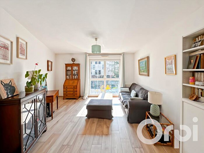 Appartement à vendre - Rambouillet, Bel-Air, Racinay, Pierrefite - 3 pièces - 2 chambres