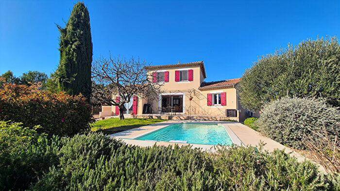 Maison à vendre - Morières-lès-Avignon - 6 pièces - 4 chambres