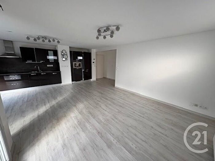 Appartement à vendre - Annemasse, Centre-ville - 3 pièces - 2 chambres