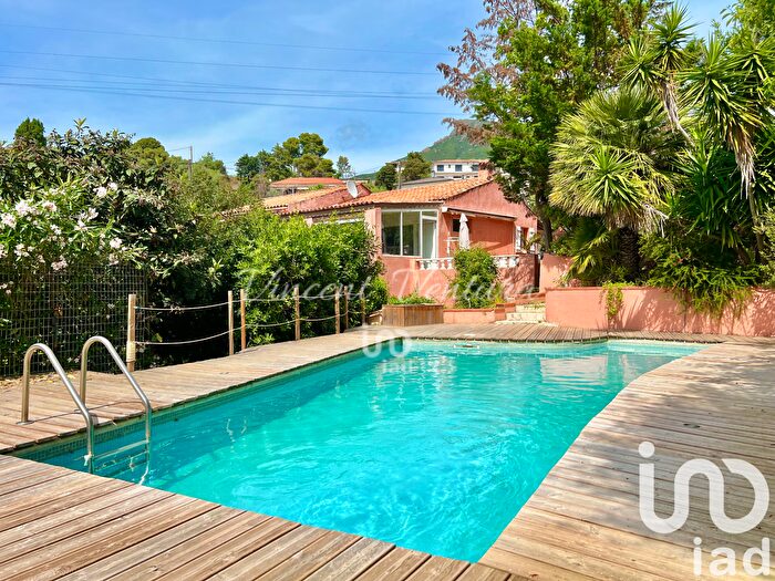 Maison à vendre - Bastelicaccia - 8 pièces - 5 chambres