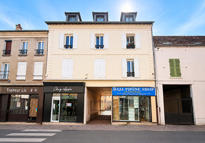Appartement 1 pièce à vendre à Longjumeau, Centre-ville, Mairie