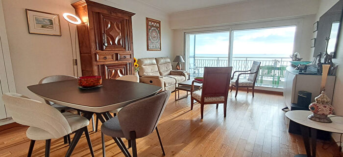 Appartement à vendre - La Baule-Escoublac, La Baule-les-Pins - 3 pièces - 2 chambres