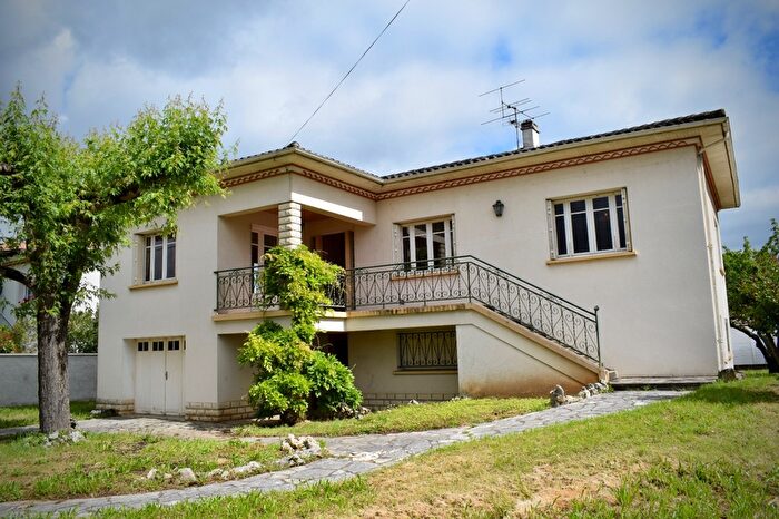 Maison à vendre - Villeneuve-sur-Lot, Eysses - 7 pièces - 5 chambres