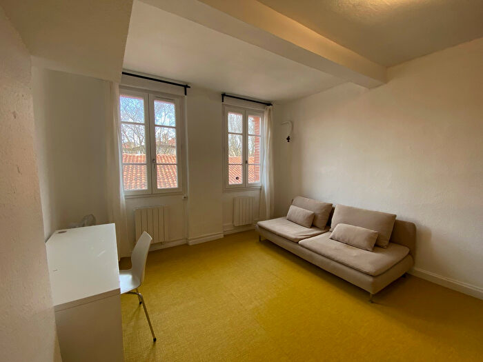 Appartement à louer - Toulouse, Les Carmes-Esquirol - 2 pièces - 1 chambre