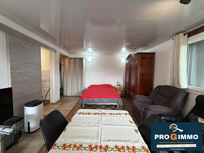 Appartement à louer - Le Tampon, Terrain Fleury, La Pointe - 2 pièces - 1 chambre