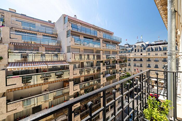 Appartement à vendre - Nice, Centre-ville - 3 pièces - 2 chambres