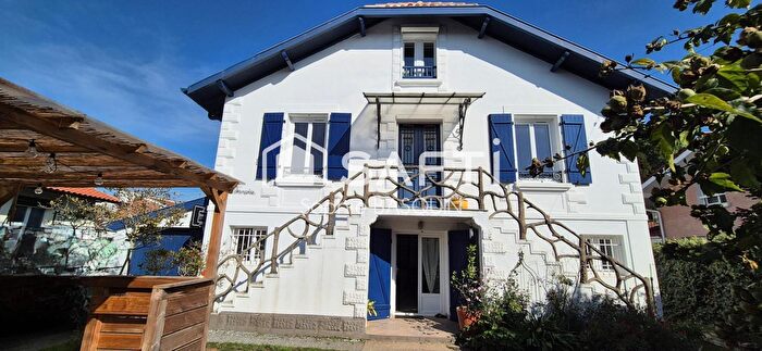 Maison à vendre - Saint-Vincent-de-Tyrosse - 5 pièces - 4 chambres